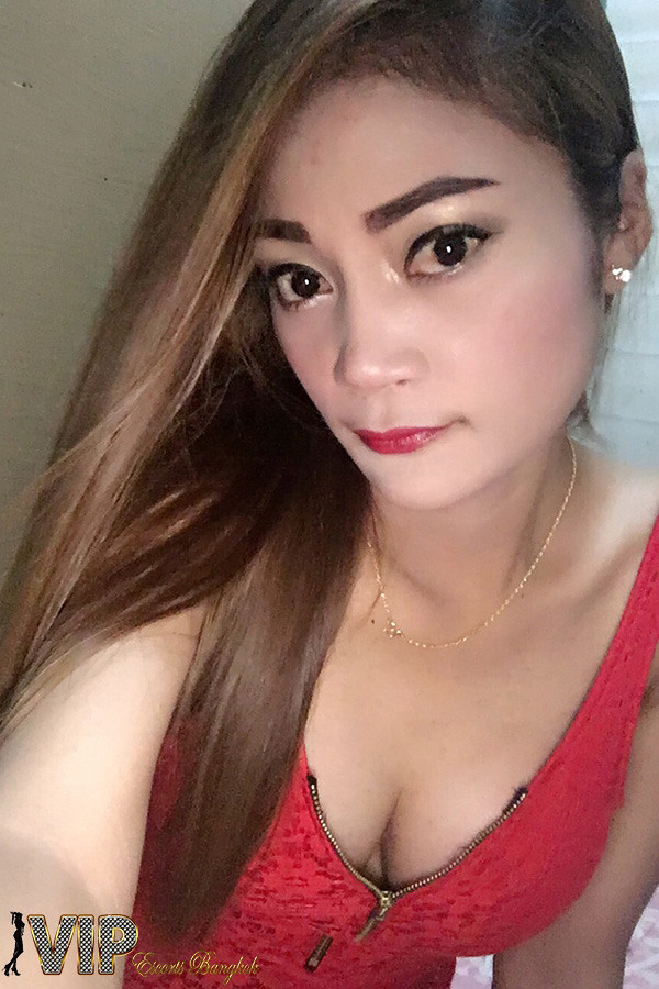 Aom - Bangkok - Escorts in Thailand | LoveHUB.com