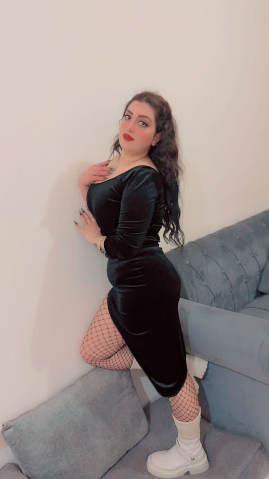 Rita 22 - Abu Dhabi | LoveHUB.com