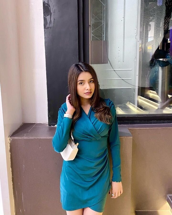 Hey Liza Here +97155538XXXX - Abu Dhabi | LoveHUB.com